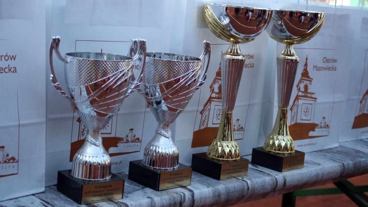 Turniej mixtów dla Bożeny Gęsiny i Waldemara Rępy (zdjęcia) - Ostrów ...